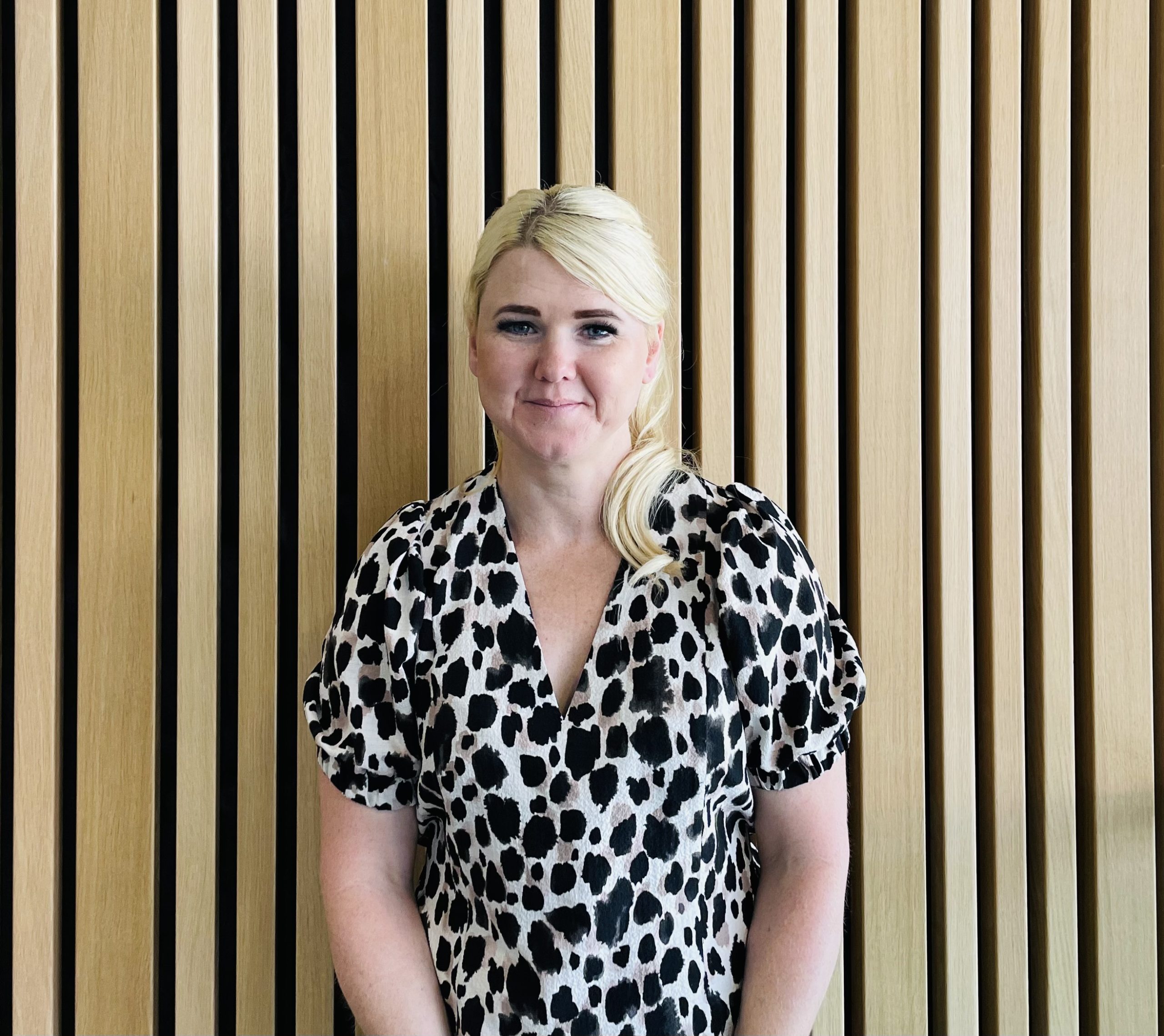 Laura Carney | iiCON